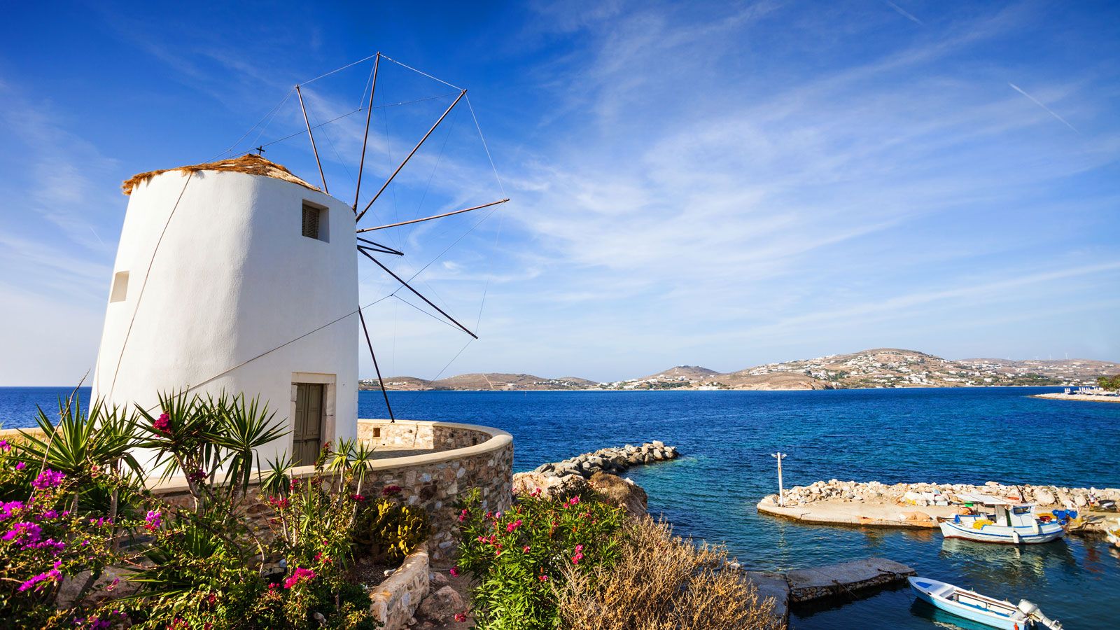 Circle of Summer: Exploring the quieter side of the Cyclades